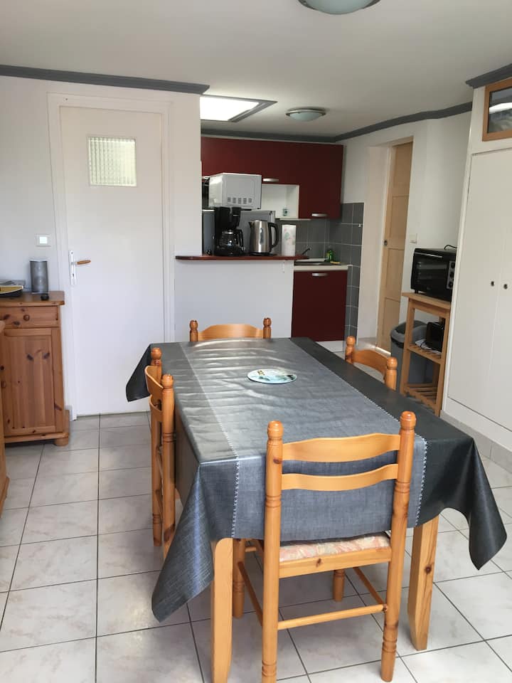 Loue Appartement à Arradon 
à 2.5 Km De La Plage - Arradon