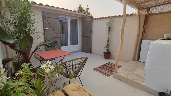 Logement 4/5 Personnes Dans Une Jolie Calanque - Sausset-les-Pins