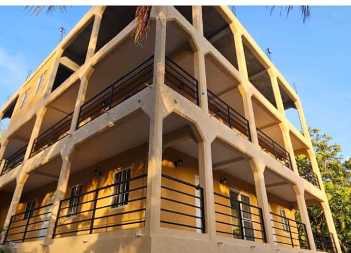 Comfortable 2-bed Apts, Sleeps 4 - Grenada