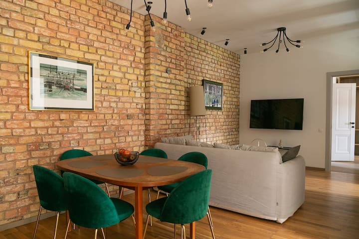 Be At Home, 3 Bdrm, Free Parking, City Center - Riga
