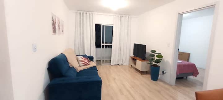 Apto Temporada 3 Dormitórios Bc. - Balneario Camboriú