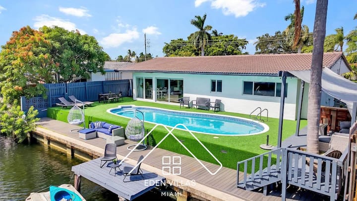 Casa Utopia | Waterfront | Pool | 15 Min To Beach - Sunny Isles Beach, FL