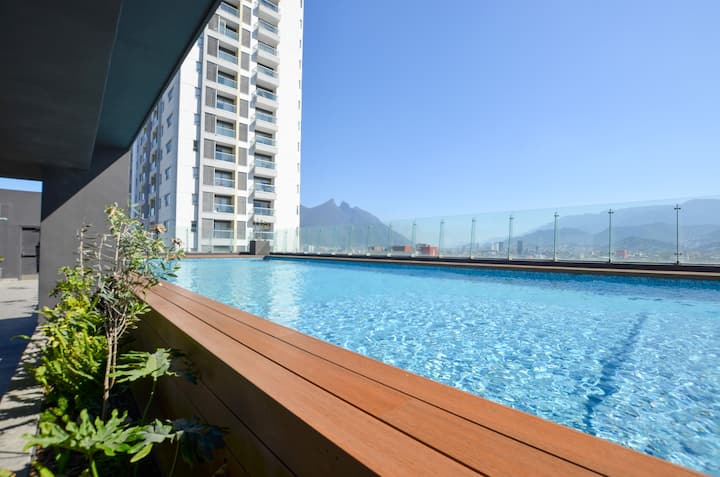 ¡New In Santa Lucía! 6 Guests, Gym, Pool, Parking - Monterrey