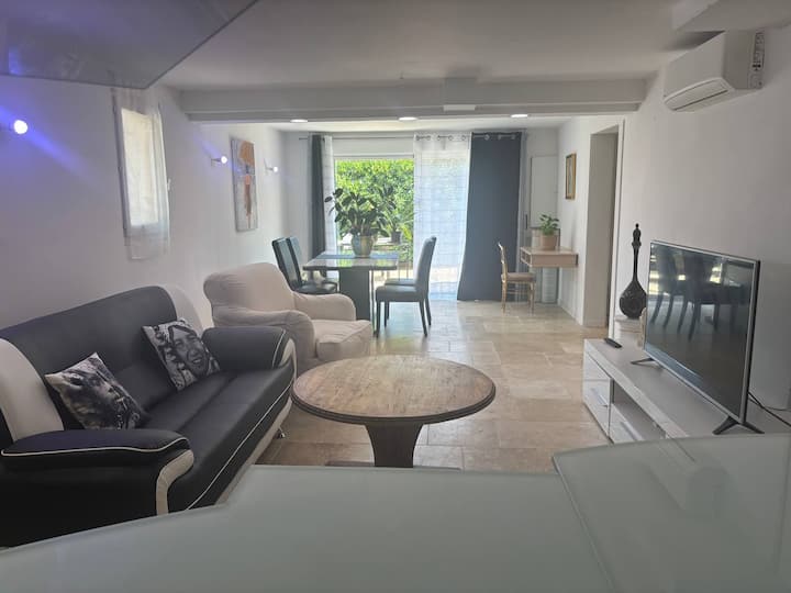 Bel Appartement 3 Pièces - Île du Levant