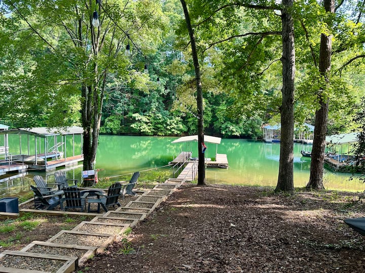 Sweet Tea Retreats - Seneca, SC