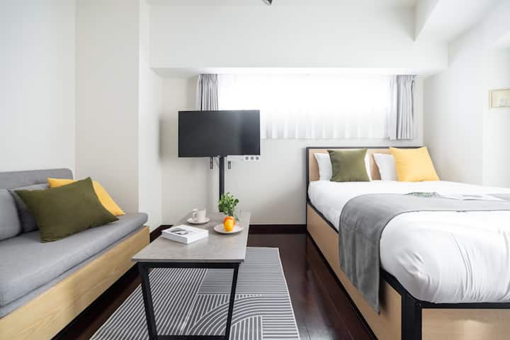 5 Minutes To The Nearest Station/b02 - Roppongi