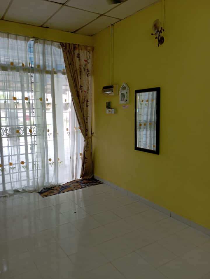 Afaf Homestay Di Chukai Kemaman Terengganu - Cherating