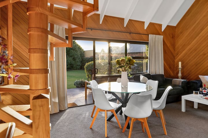 Relaxing Retreat On Kowhai - Wanaka