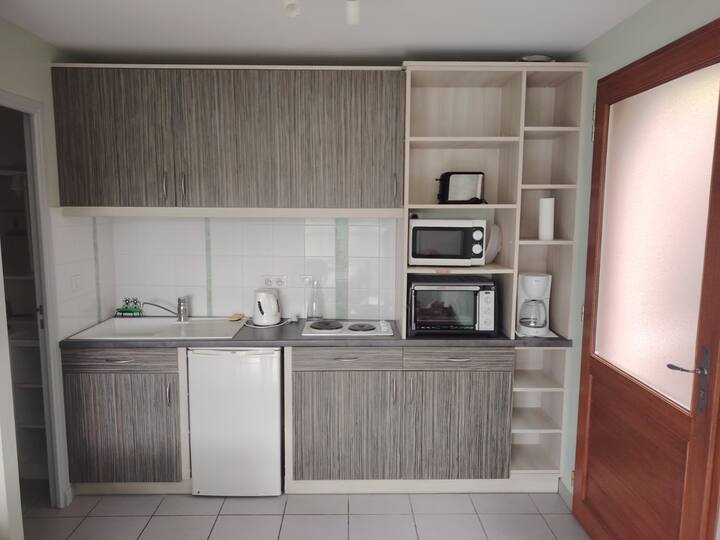 Appartement Avec Baie Vitrée - Chaudes-Aigues