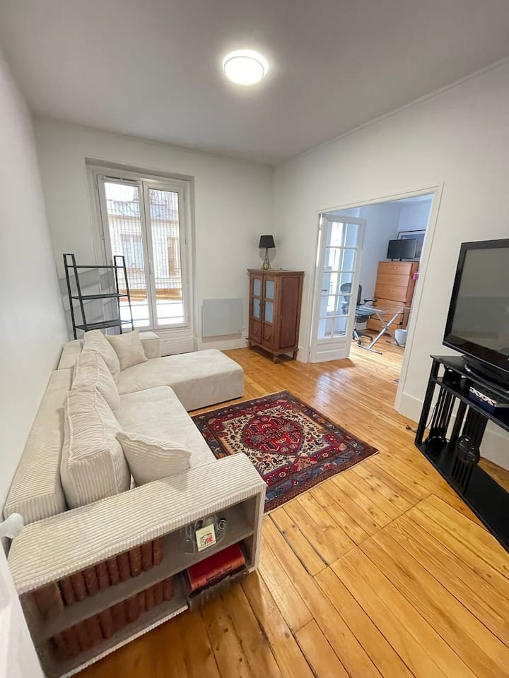 Charming Apt Near Champs-élysées - Pariisi