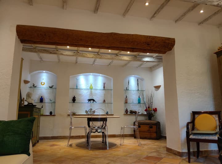 Bas De Villa Climatisée Avec Jardin Privé - Juan-les-Pins