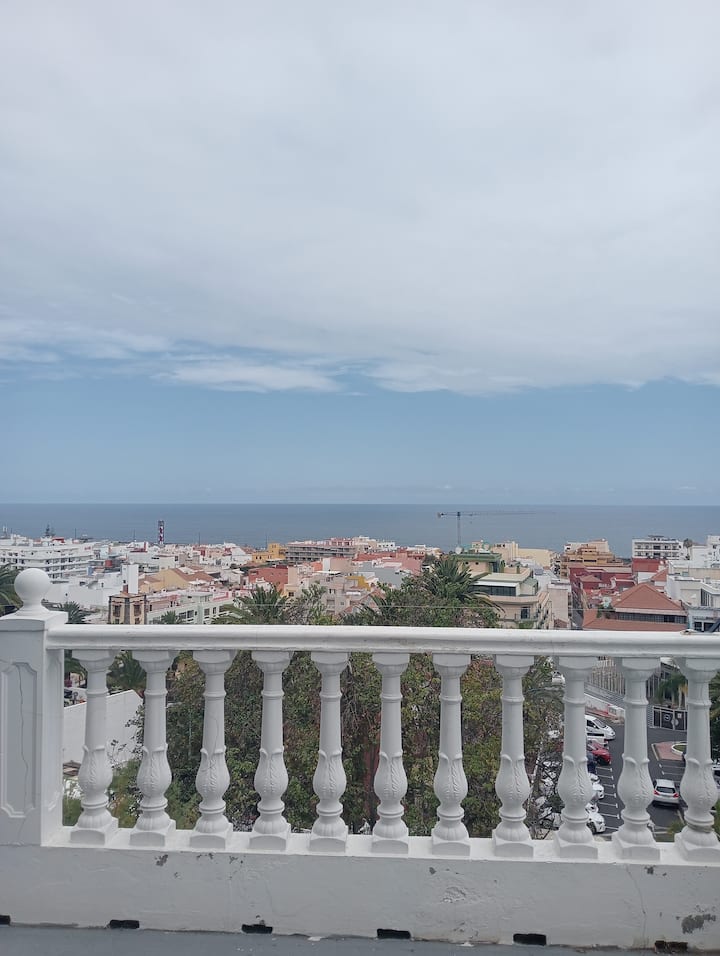 Guest Cottage, Terrace, Sea View - Puerto de la Cruz