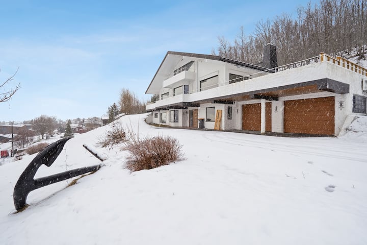 Amazing View | Fjellheisen | Free Parking - Tromsø