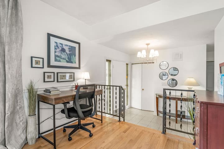 Quiet Home On A Cul-de-sac - Polaris, OH