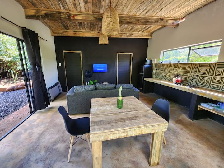 Hartbeest Bush Lodge 29 - Hartbeespoort