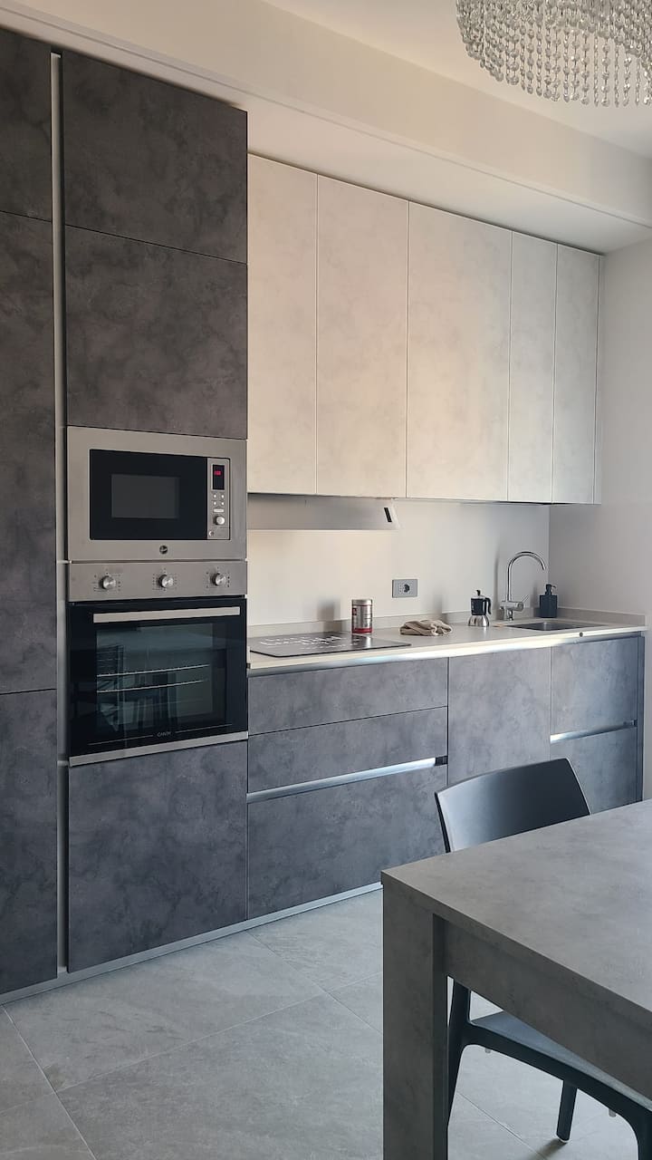 Charming Seaside Apartment - Rimini