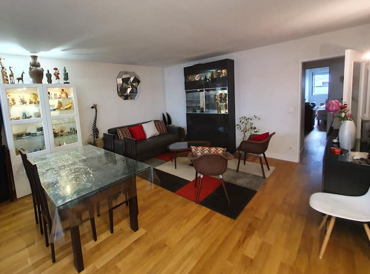 3 Pièces Mairie De Clichy, éLégant Et Confortable - Levallois-Perret