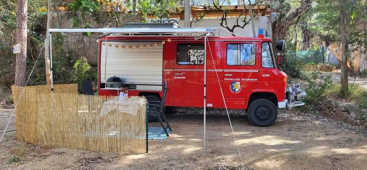 Glamping Fire Truck Camper - "Casa Dei Prati" - Portoferraio