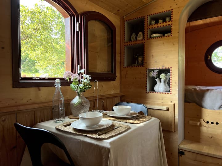 Roulotte : Le Geai Des Chênes - Barjac