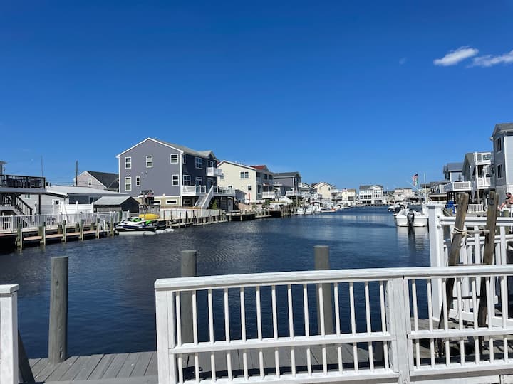 Beach Haven Retreat - Long Beach Island