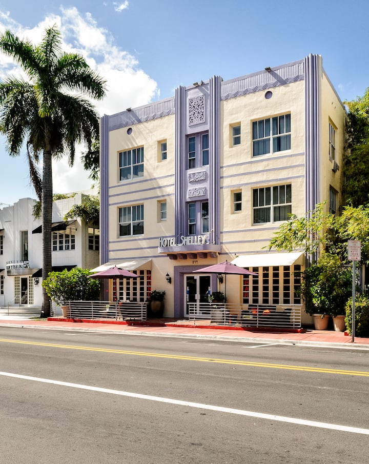 Room In Miami Beach, Two Beds. - South Beach, FL