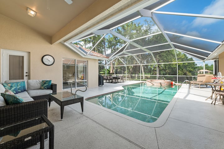 Serene Retreat With Pool, Hot Tub And A View! - Naples, FL