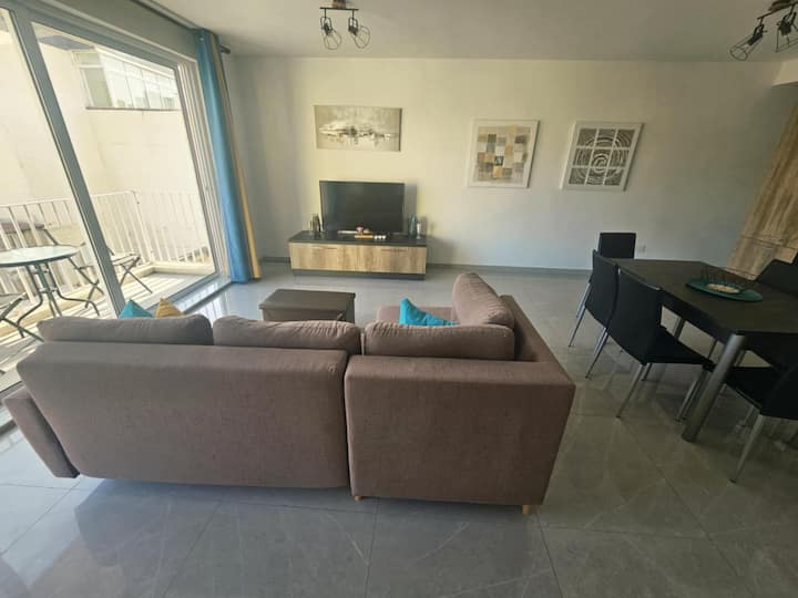 2 Bedroom, 3 Bathroom Apartment - Malta