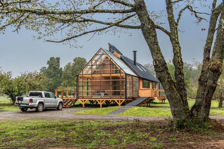 Hermosa Casa En Isla, Valdivia - Valdivia