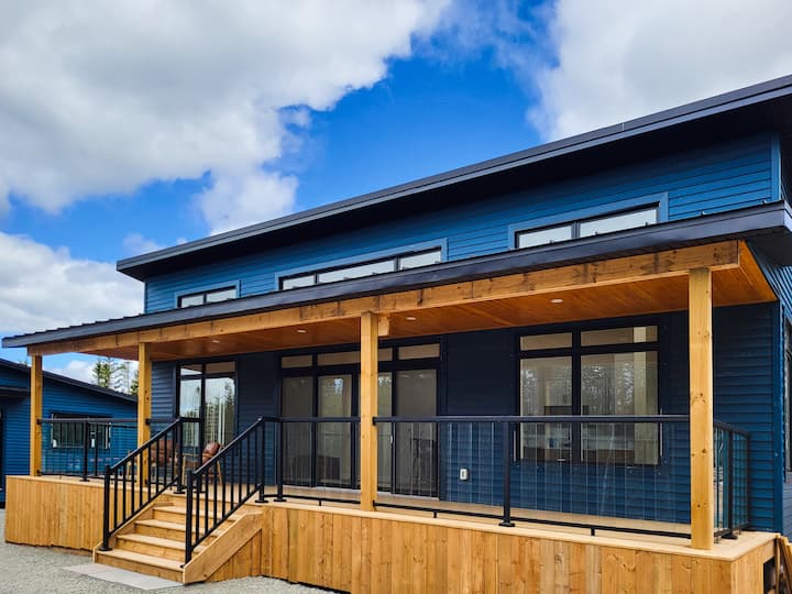 Ocean Point Retreat Cottage 2 - Port Hawkesbury