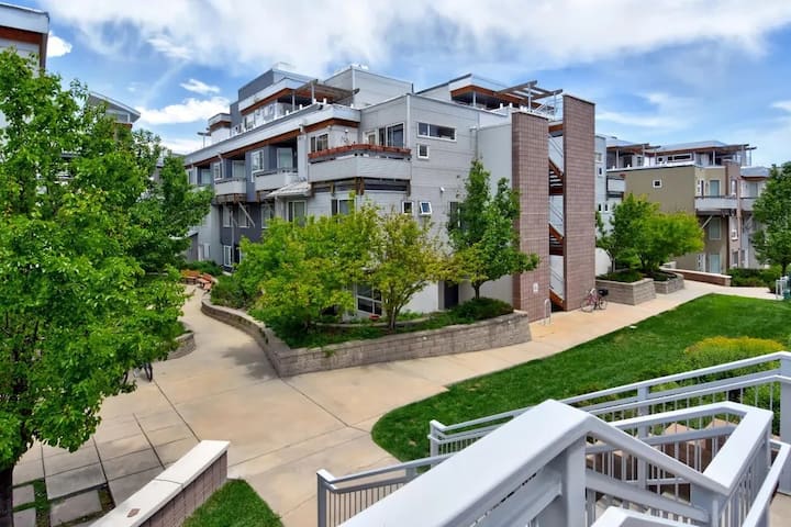 Fully Furnished 3br Cu Boulder - Boulder, CO