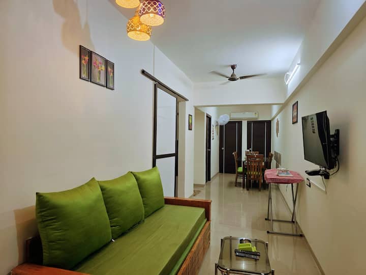 Bliss 133: 4-bedroom Spacious Serviced Apartment - Mumbai