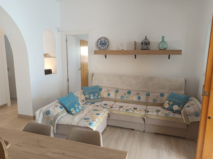Casa Unifamiliar A 10 Pasos De La Arena Con Parkin - Salobreña