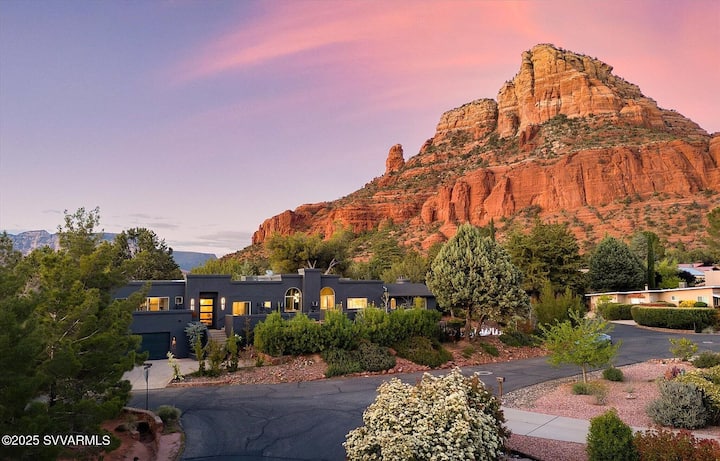 Luxe Retreat W/ Epic Views, Spa & Sauna, Sleeps 20 - Sedona, AZ