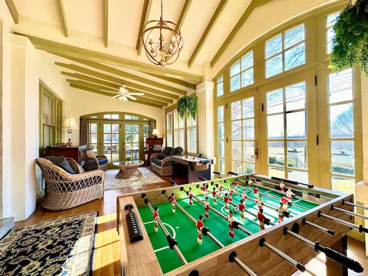 5,100 Sq Ft Mansion Near Sight & Sound W/ Firepit - 蘭開斯特