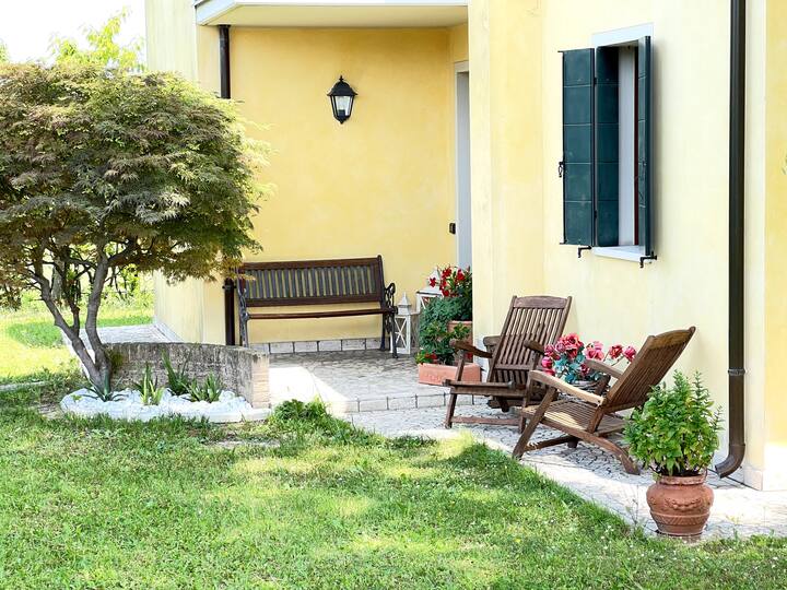 Villa Oasi Mariuccia: Relax&mare - Eraclea Mare