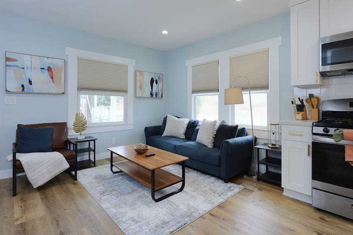 Walk To Old Town & Rose Bowl - Pasadena, CA