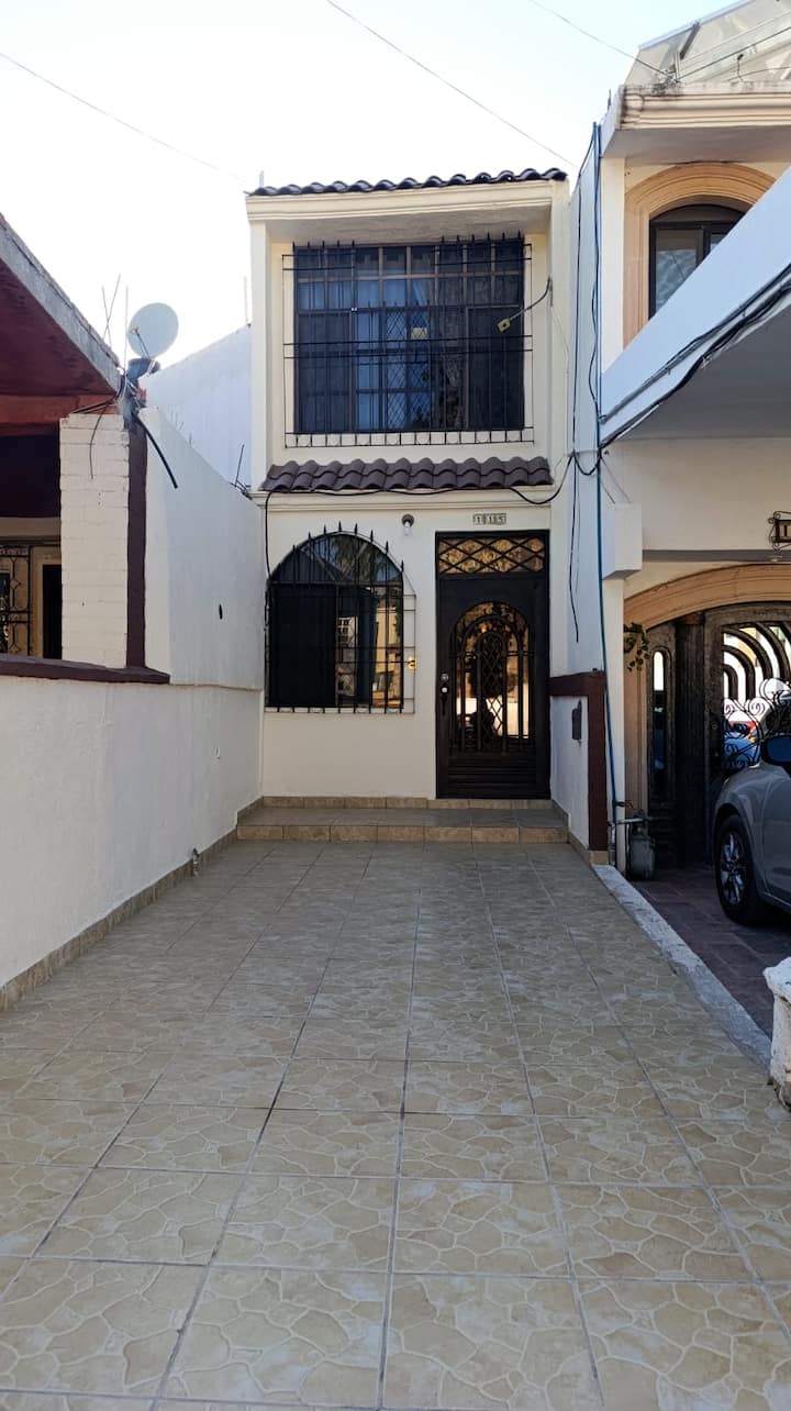 Casa Céntrica En Saltillo - Saltillo