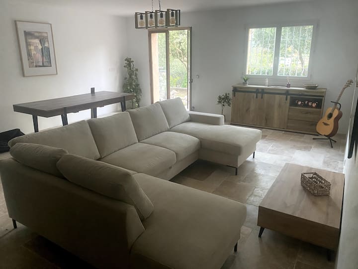 Appartement 9 Personnes - Carros