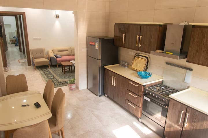 Deluxe Apartment First Floor - Baghdad