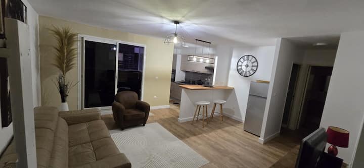 T2 Centre Ville & Petit Marché - Saint-Denis, La Réunion