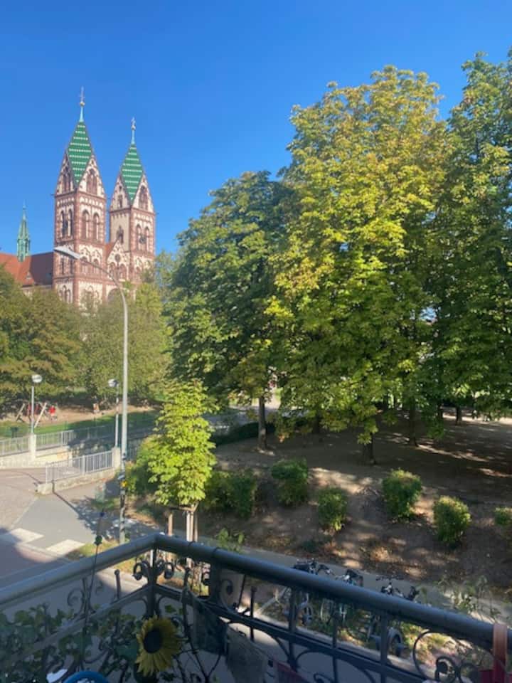Schöner Altbau & Blick Ins Grüne - Freiburg