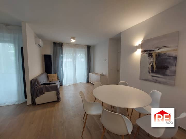 A 300 Mt Dal Mare Zona Esclusiva - Milano Marittima