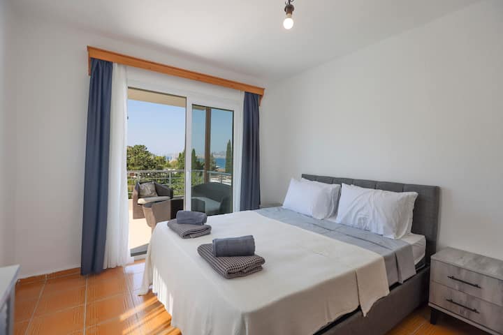 Bitez Beaut : 1br 1ba | Views | Terraces | Rooftop - Bodrum