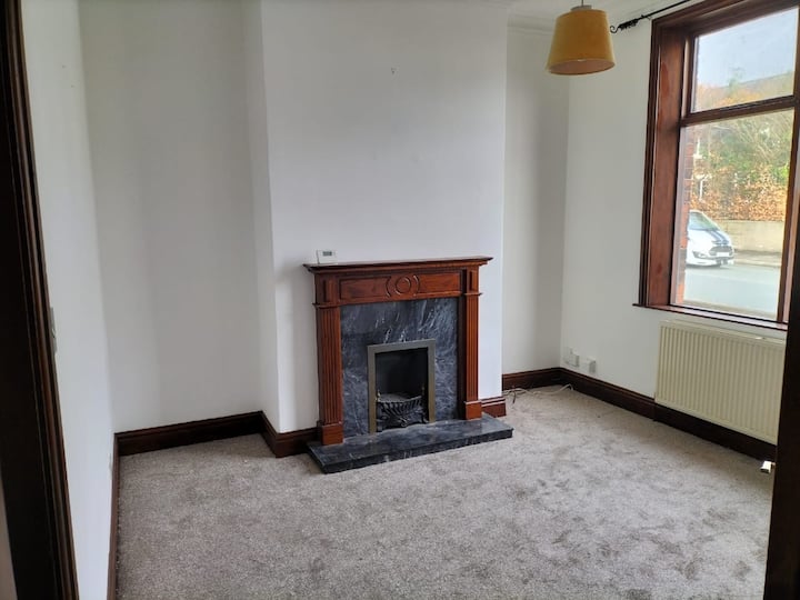 Spacious, Clean House For Rent - Preston