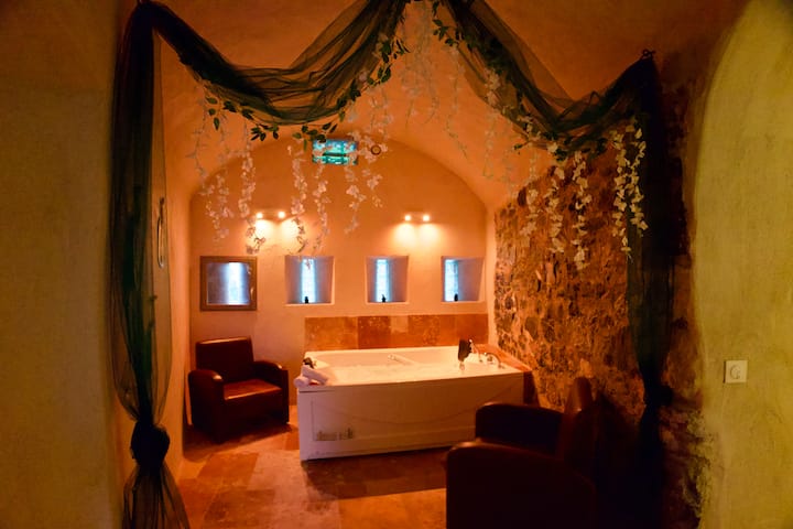 Les Secrets Du Fort - Love Room Unique - Albertville