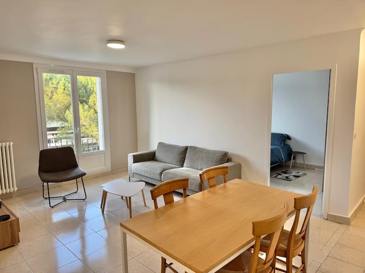 Lumineux Appartement 5 Pièces - Nantes