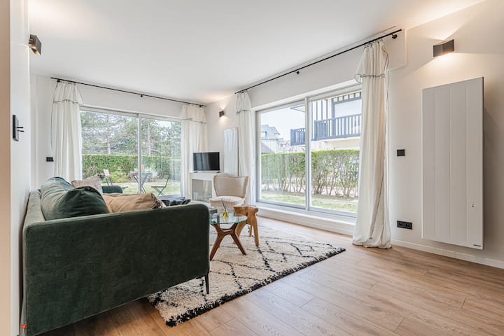 Appartement Au Bord De La Mer Avec Jardin - Manoir de la Poterie