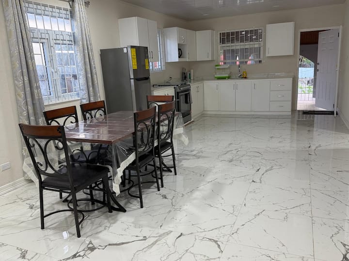 Rkh Bim House - Bridgetown