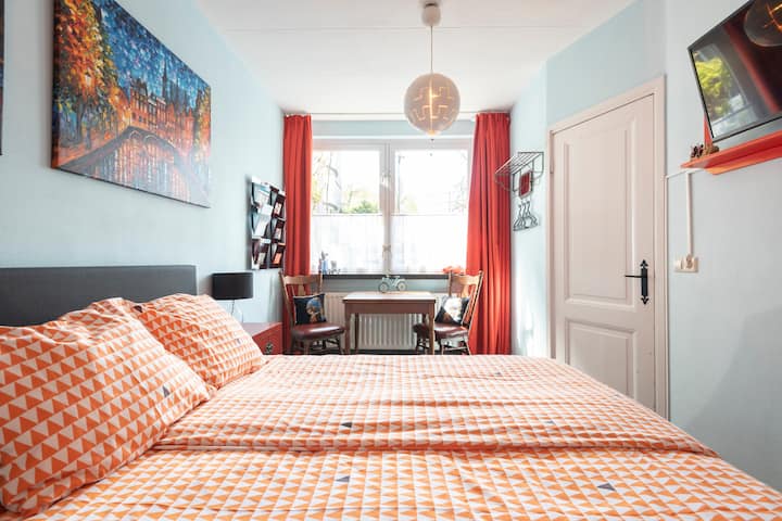 "Serendipity" 22m2 Private Space + Bikes - Amsterdã