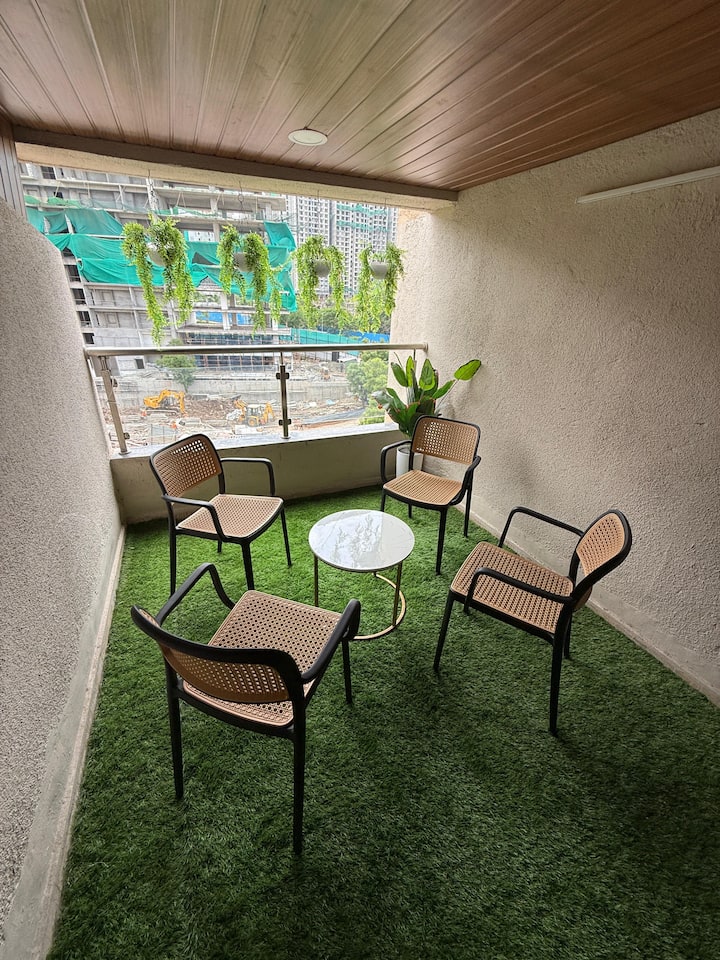 Salmon: 3bhk Furnished Apartment - Pune